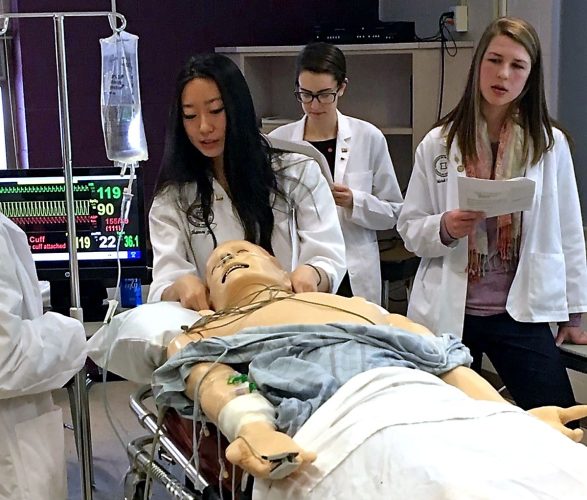 USC students get real-world medical experience with ‘Sim Man’ - The Almanac